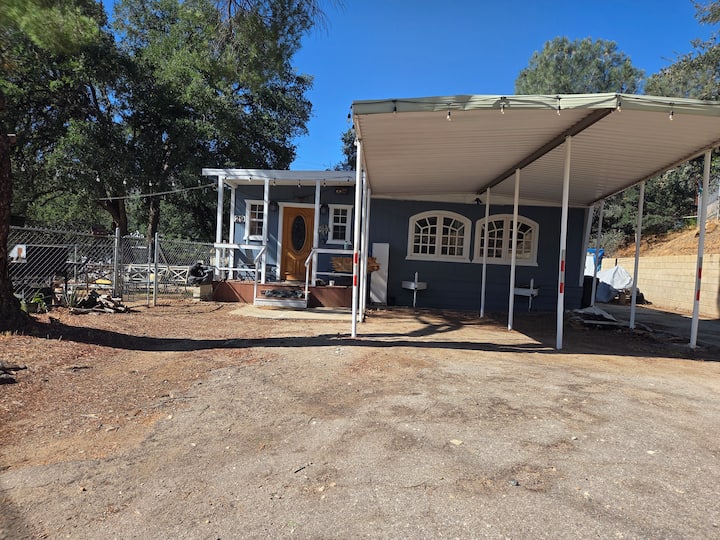 Private Retreat - Year Round Recreation Nearby - Kernville, CA