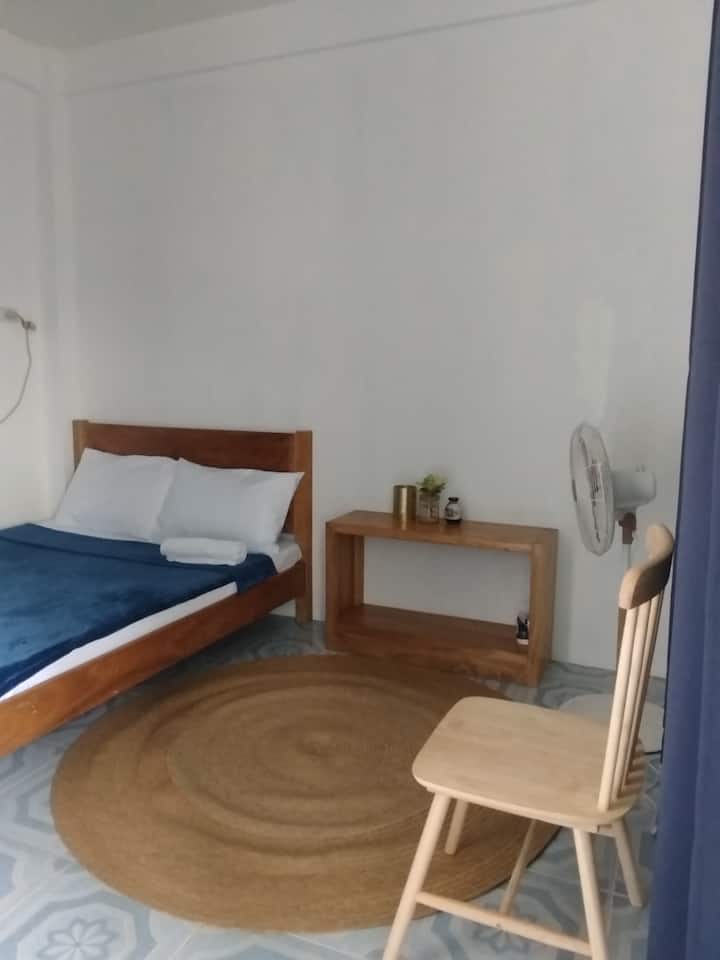 Hamada's Room With Fan Close To The Beach. - Baler