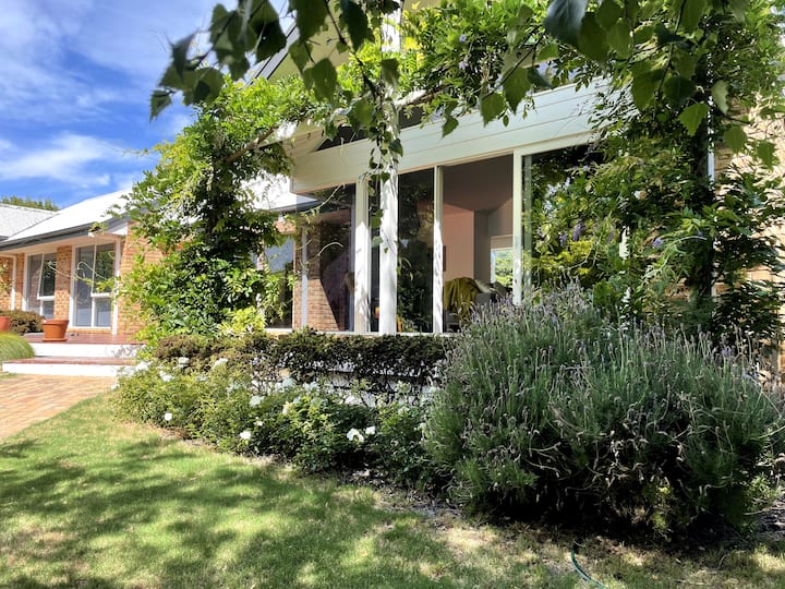 Sunny Beachside Escape - Mount Martha - Mount Martha