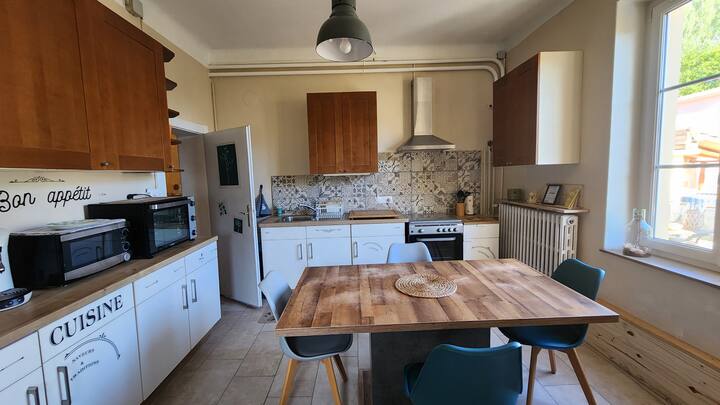 Nice Room -Jacuzzi-parking - Thionville
