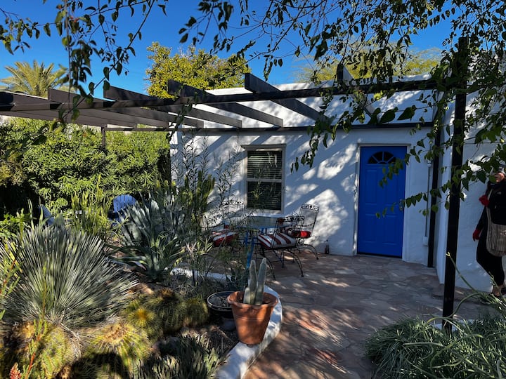 Under The Stars At Old West Adobe - Green & Gated - Tucson, AZ