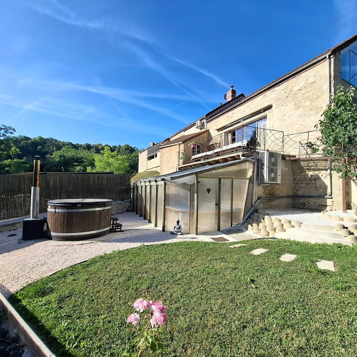 Villa: Bain Nordique, Piscine, Billard, Trampoline - Chamouille