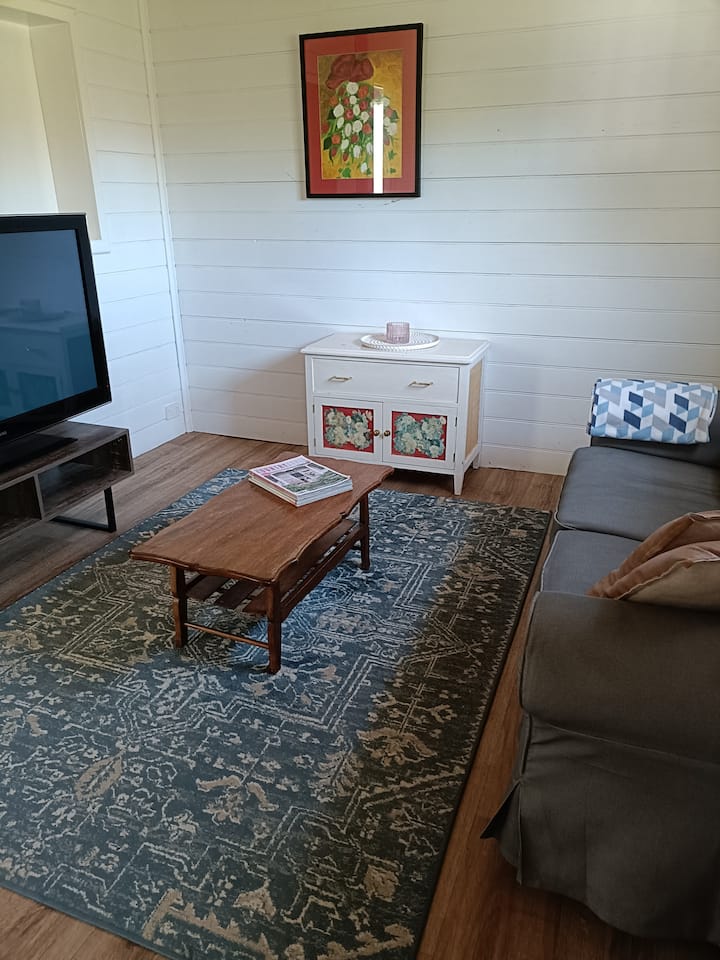 Private Parkside Guest House Near Deakin & Epworth - Geelong