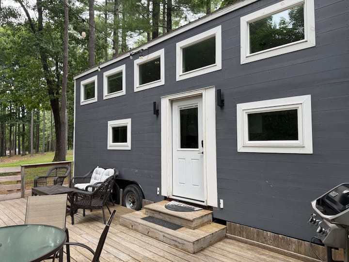 The Wannabe @ A Tiny House Resort - Catskill, NY