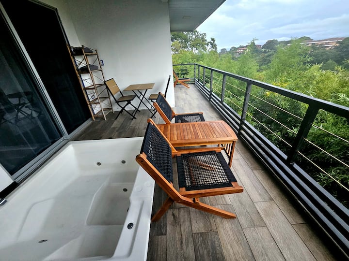 Luxury Romantic Villa In Escazu  W/jacuzzi & Views - Costa Rica