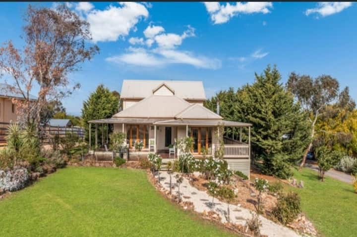 Great One For The Girls And Large Families - Maldon