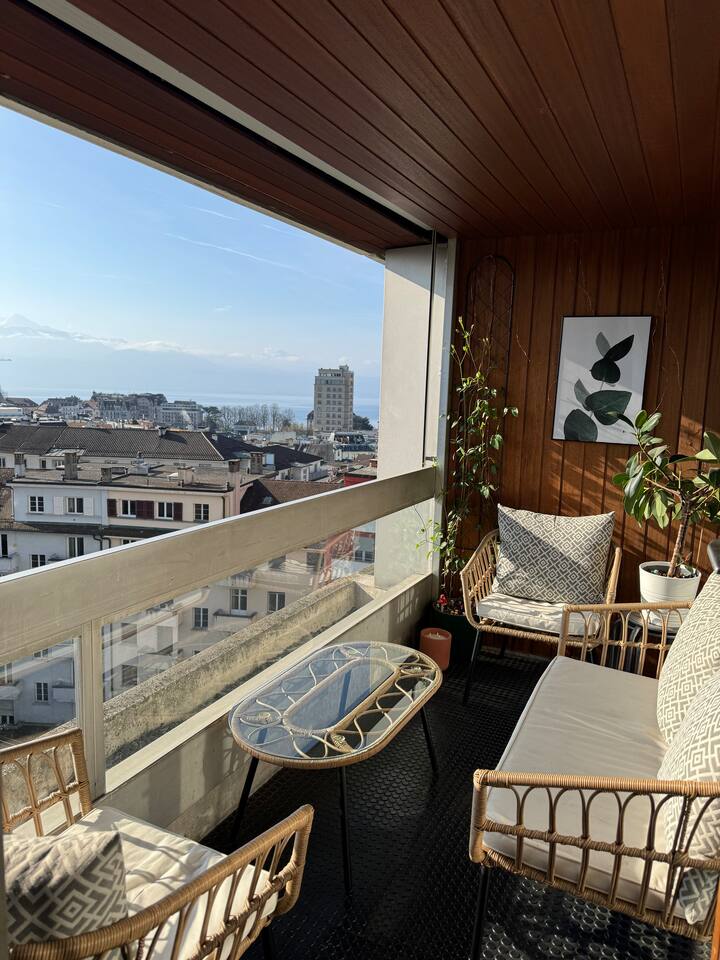 2 Pièces Au Centre De Lausanne Avec Vue Et Balcon - Lausanne