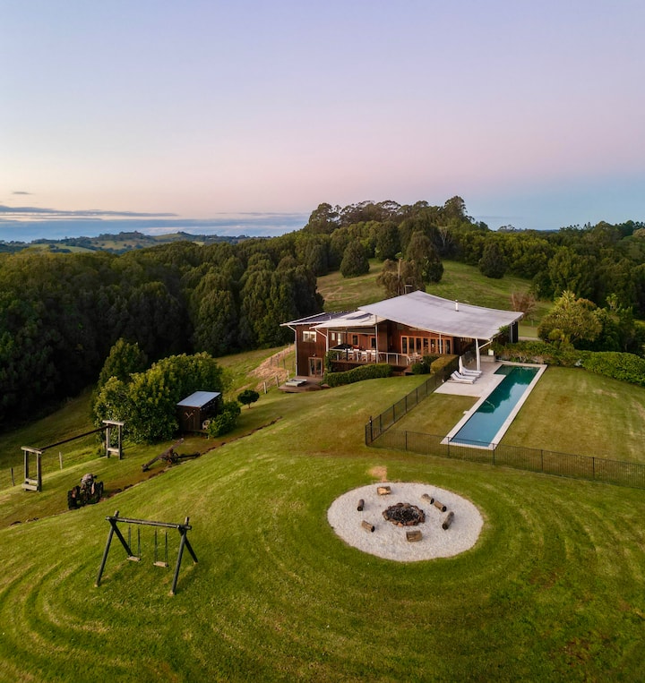 Temple Farmhouse - Byron Bay Hinterland - Bangalow