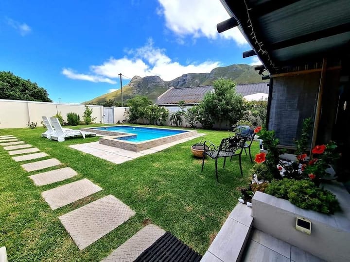 57 On Vermont #2 - Sea, Mountains And Lake - Fisherhaven