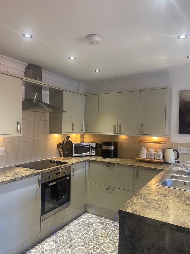 Fast Wi-fi/smart Tvs In 3 Double Ensuite Bedrooms - Cleethorpes
