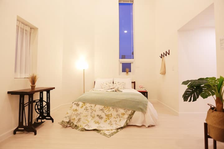 Loft Duplex, High Ceiling, 3bathrooms, Hongdae - Corea del Sur