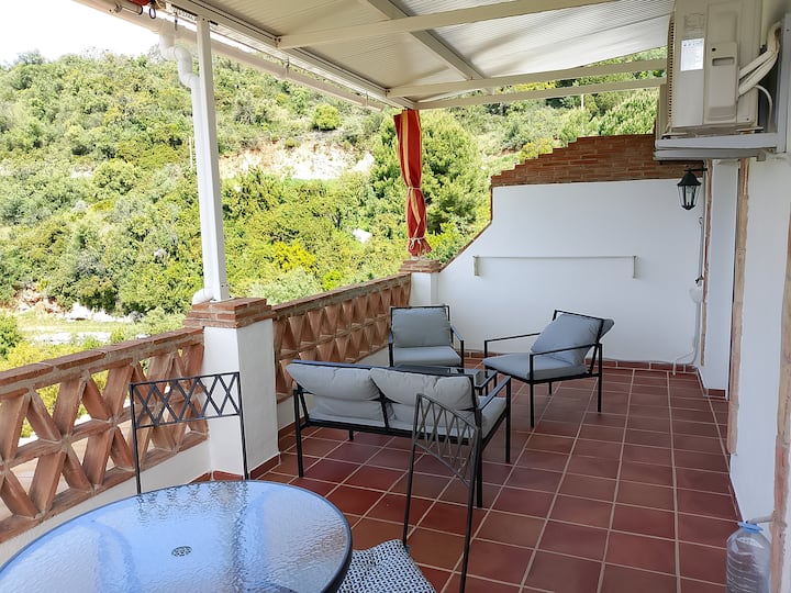 Apartamento  Dos Dormitorios Con Vistas Y Terraza - Monda