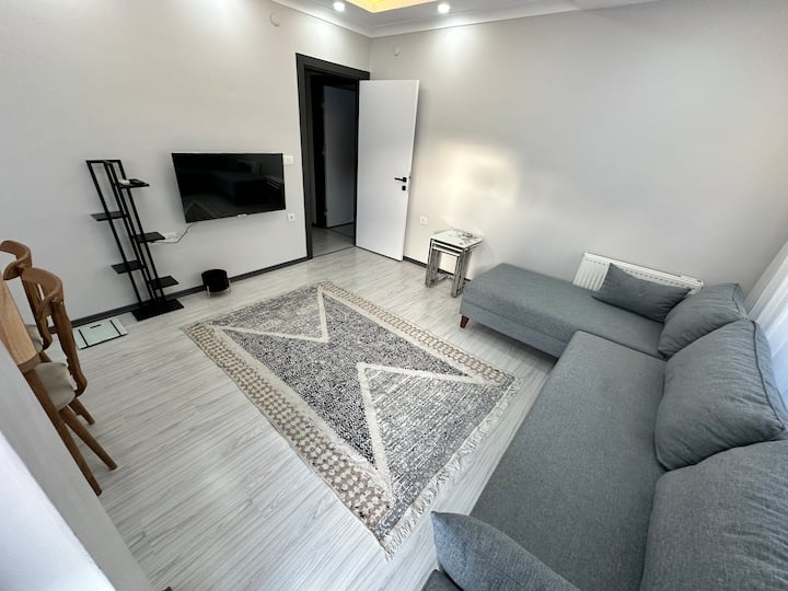 ŞEhir Manzaralı Modern 2br Daire (Aile Dostu) - İstanbul