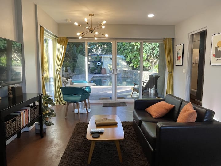 Private Tropical Cabana • Pool & Spa Near Downtown - Riverside, CA