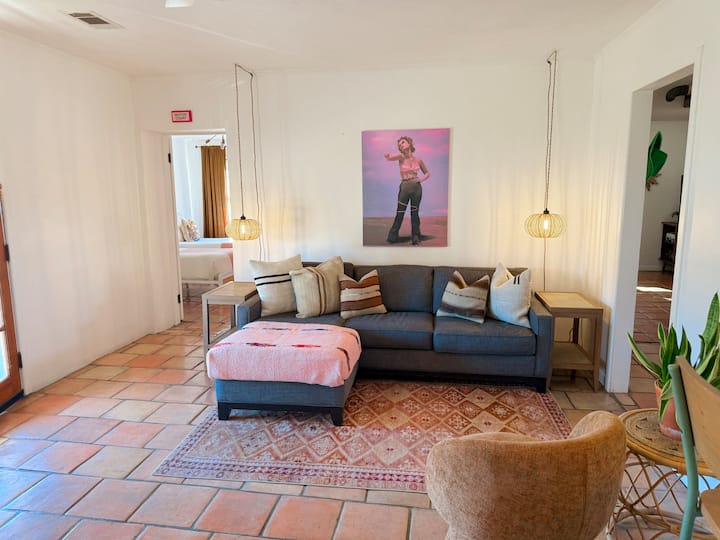 Casa De Conejito - Marfa, TX