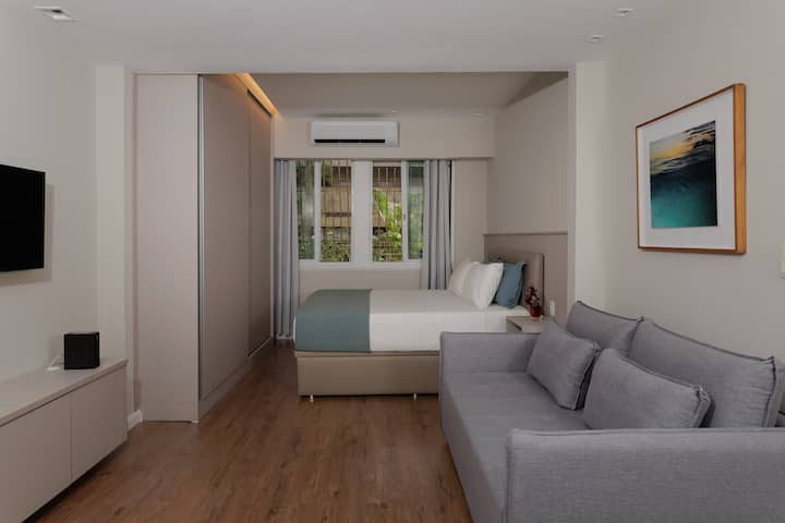 Appartement Construit En Plein Cœur De Copacabana - Copacabana