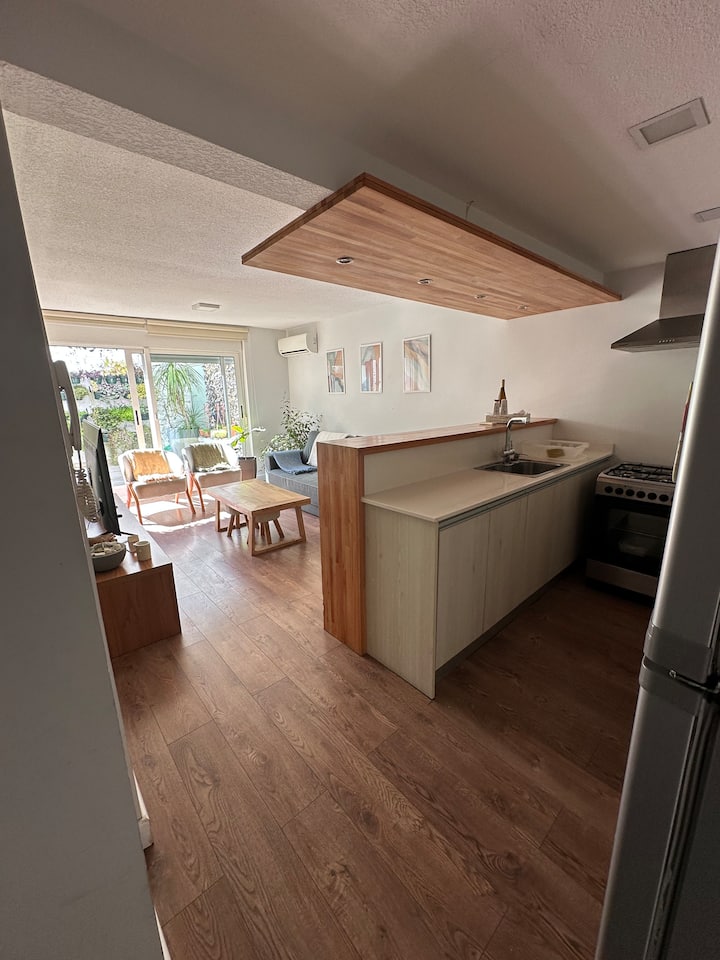 Apartamento 2 Dormitorios Con Patio. Pet Friendly - Montevideo