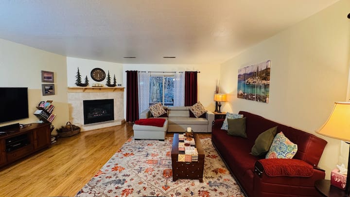 Tranquil Creek. Stylish & Clean. Family-friendly - Incline Village