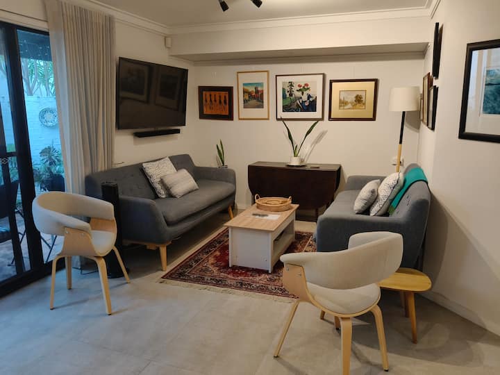 Subiaco Townhouse Top Location 3.7km To Perth Cbd! - Subiaco