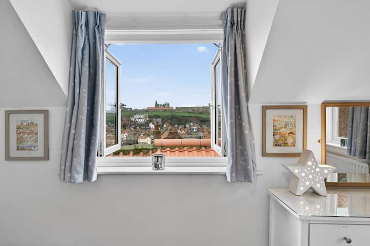 2 Bed In Whitby (Oc-w793) - Robin Hood's Bay
