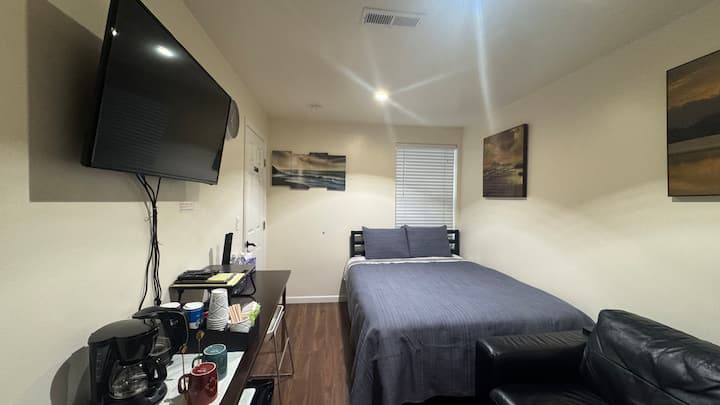 Charming Room With Attached Private Bath In Sunset - Presidio of San Francisco - San Francisco