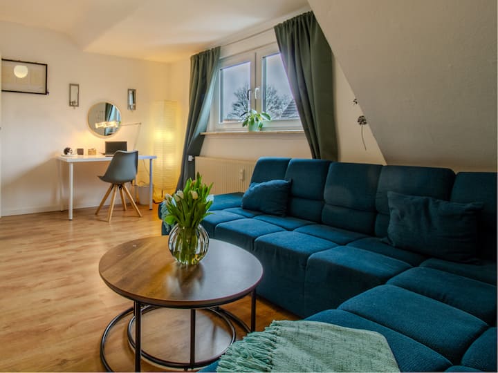 Quiet Stay Near Centro | Wi-fi & Self Check-in - Oberhausen