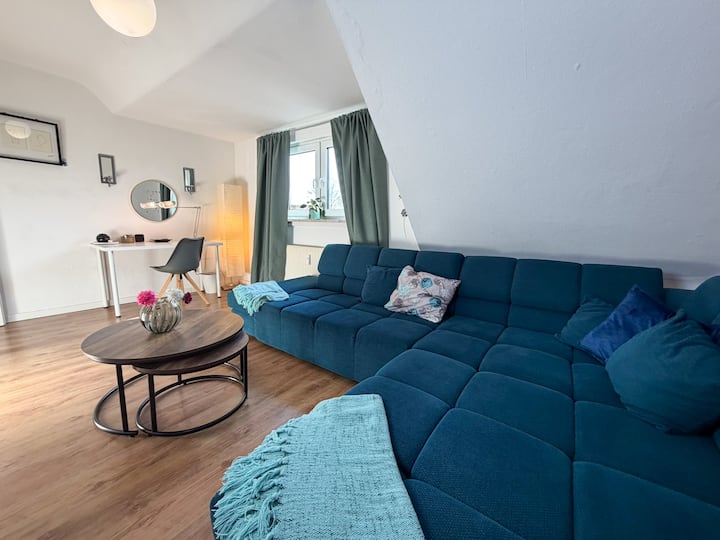 Quiet Stay Near Centro | Wi-fi & Self Check-in - Oberhausen