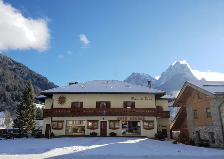 Comfortable Four-room Apart. With Dolomites View - Pozza di Fassa