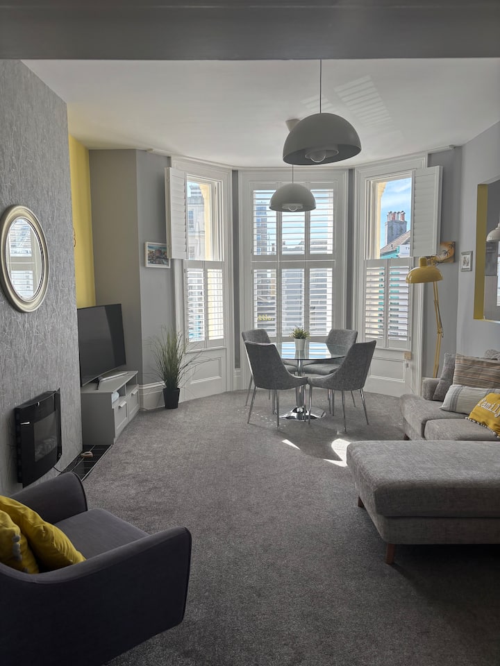 Spacious, Stylish & Sunny Seaside Home! Beach&city - Brighton & Hove