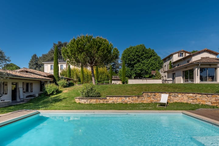 La Belle ÉToile - Maison Conviviale à L'esprit - Dardilly