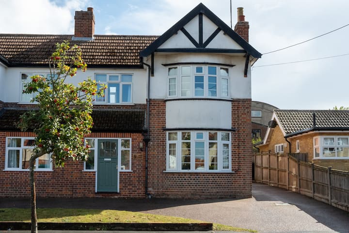 Large House In Beautiful Southwold - Southwold