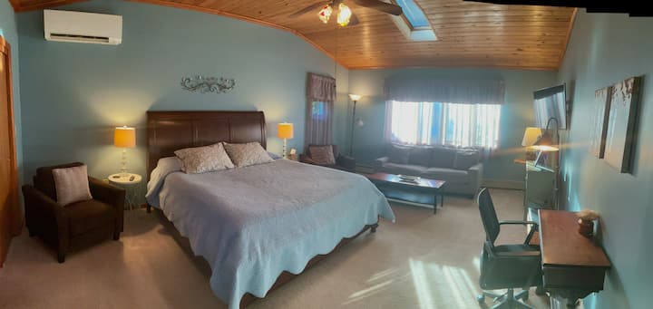 Salem Street Suite - Kingston, NY