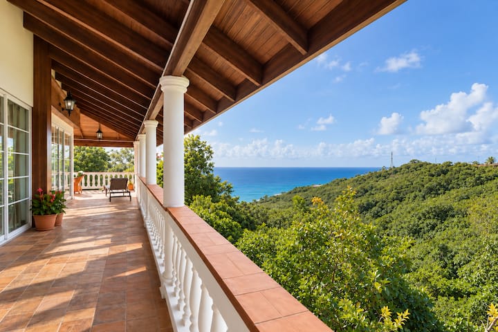 Spacious Hideaway W/ocean Views & Fine Eatery - Saint Lucia