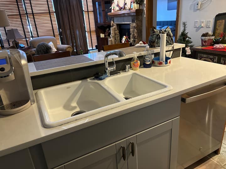 9314
$120-145 - Avon, CO