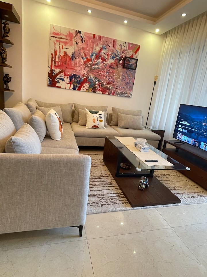 Modern & Cozy! 2nd Floor 2br Full Apartment. - Amman