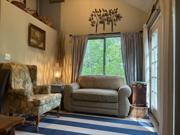 Nature Guesthouse By The A Frame Studio - Columbia, MO