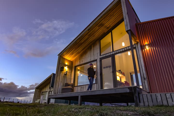 Cabaña Julián Elias Roja - Puerto Natales