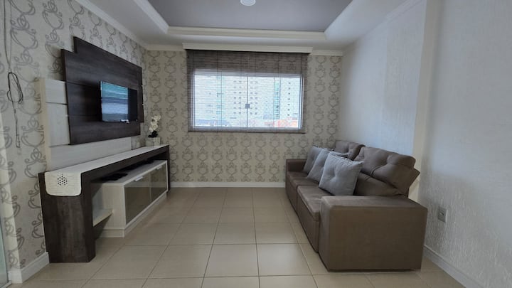 Aconchegante Apartamento Em Meia Praia - Pôrto Belo