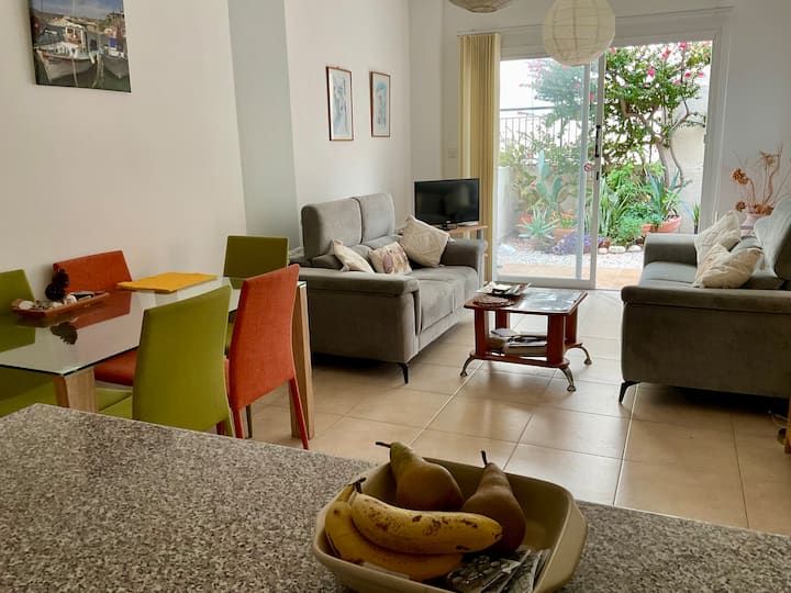 Peyia Village 2 Bedroom Apartment Free Wifi - Cyprus