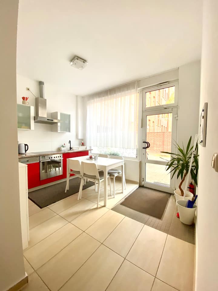 Gemütliches Zimmer Im Szenebezirk Connewitz-1 - Leipzig