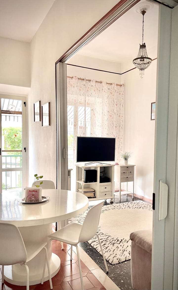 Charming Apartment& Terrace In Quiet Florence Area - Florencia