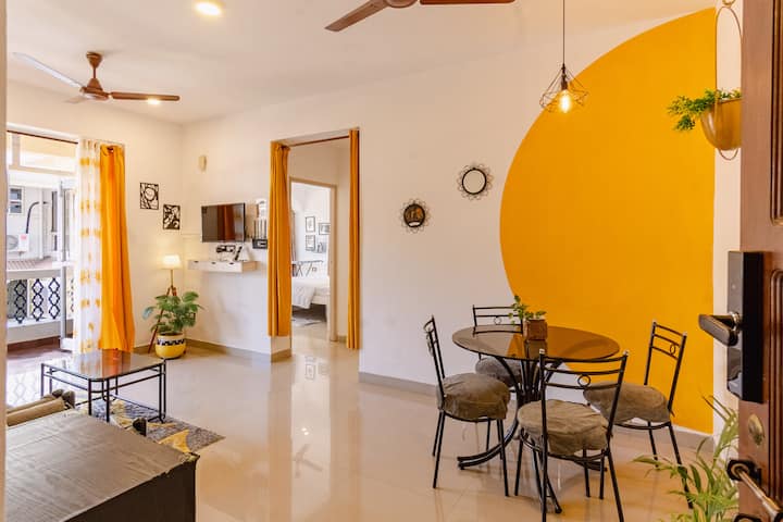 Martins - Spacious 1bhk Retreat • 4 Min To Beach - Goa