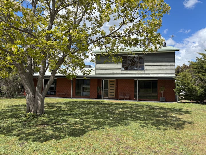 Jinchilla Farm (Halls Gap) - Halls Gap