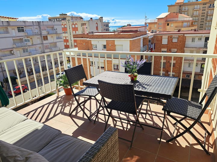 ÁTico Con Wifi, Vistas Al Mar A 75m De La Playa! - Cunit