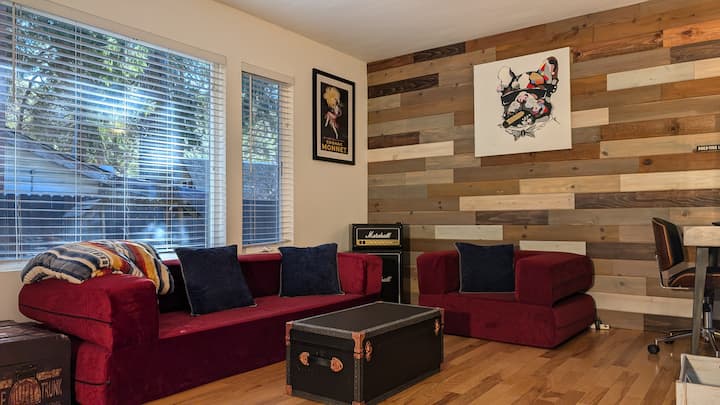 Mountain Bachelor Pad 3 - San Bernardino, CA