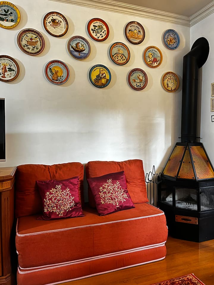 Apto Studio Ideal Para Família De 4 Pessoas. - 