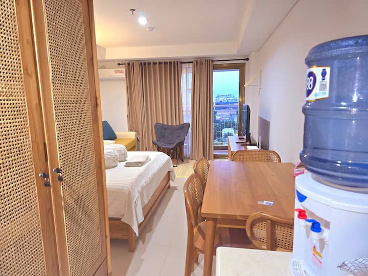 #1107c, City & Mountain And Pool View - Bandung