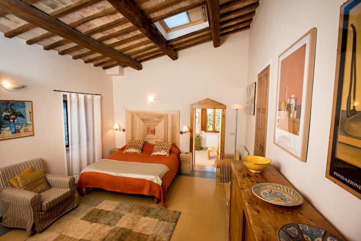 La Torretta Boutique Guest House "The Suite" - Casperia
