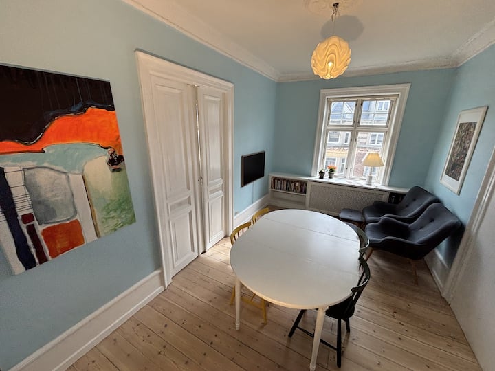 Newly Renovated, Stately Penthouse Feat 3 Bedrooms - Copenhague