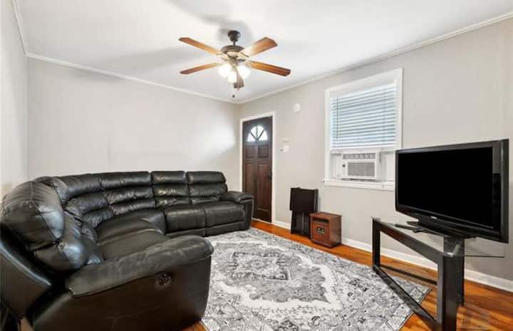 Big Easy Condo - New Orleans, LA